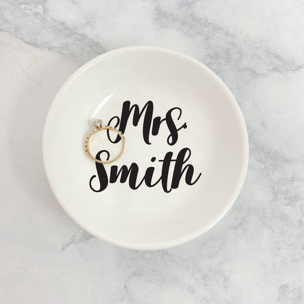 Mrs Ring Dish | Custom Engagement Gift for Bride | Future Mrs Gift ...